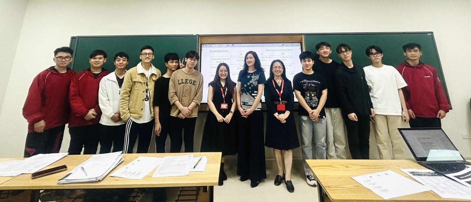 Mission pour l'enseignement du français à Hanoï: une collaboration ...